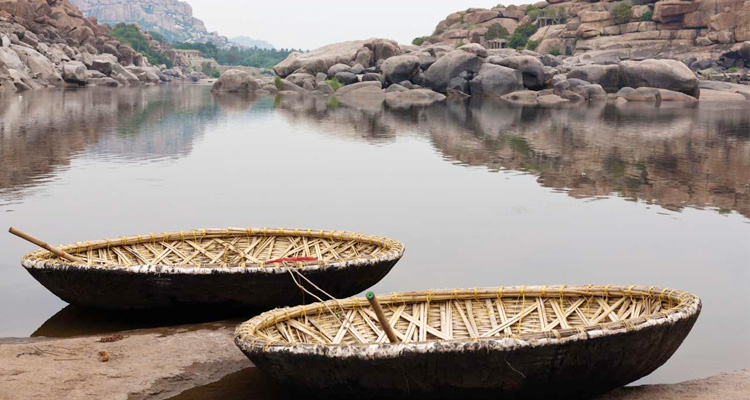 Coracle Ride Hampi (Timings, History, Entry Fee, Images, Built by ...