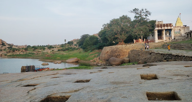 Coracle Ride Hampi (Timings, History, Entry Fee, Images, Built by ...