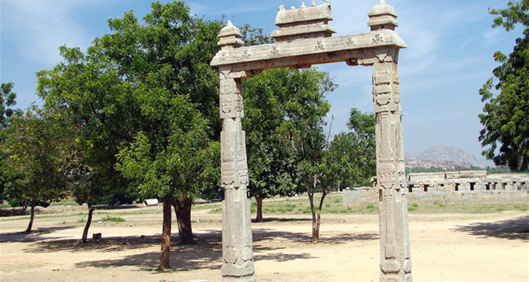 Kings Balance Hampi (Timings, History, Entry Fee, Images, Built by ...