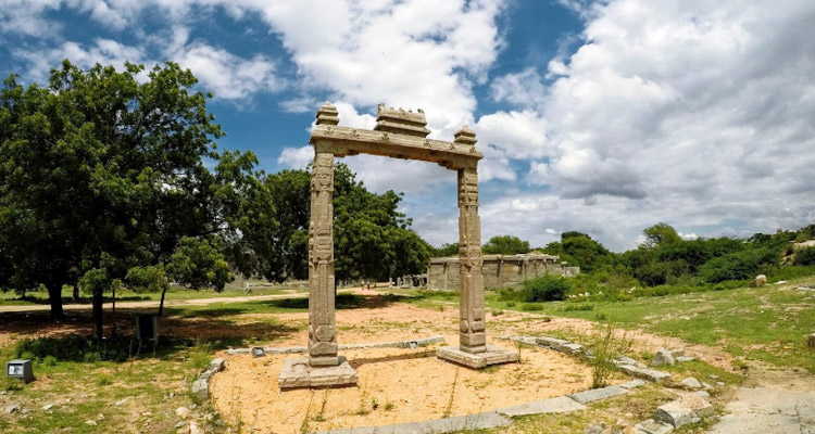 Kings Balance Hampi (Timings, History, Entry Fee, Images, Built by ...