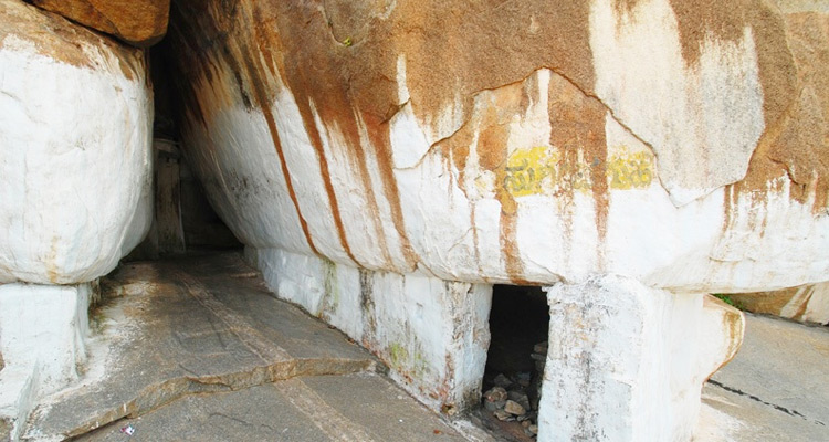 Sugriva's Cave Hampi (Timings, History, Entry Fee, Images, Built by ...